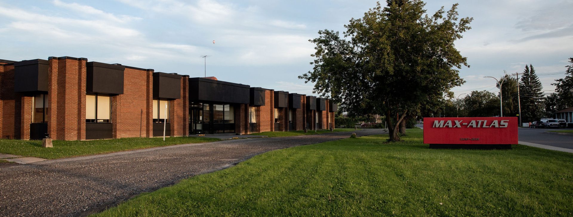 Max Atlas - The most reliable container chassis